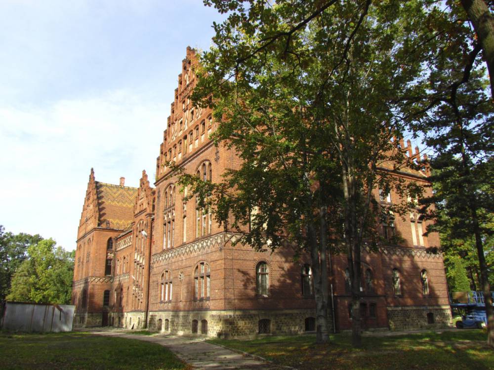 „Paleja” w Pszczynie - Śląskie. Informacja Turystyczna Wo...